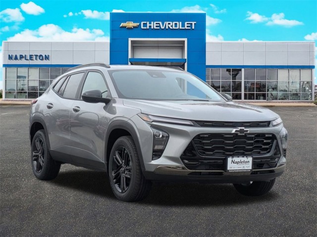 New 2025 Chevrolet Trax ACTIV SUV in Chicago #C25220 | Napleton ...