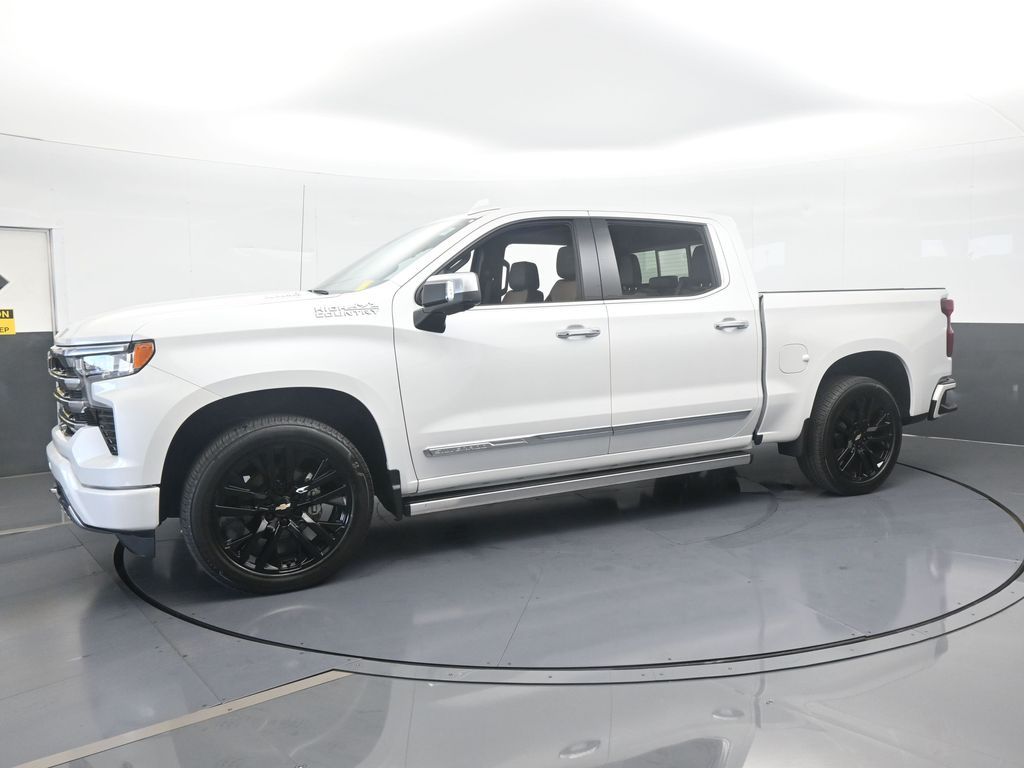 Pre-Owned 2025 Chevrolet Silverado 1500 High Country 4D Crew Cab in ...