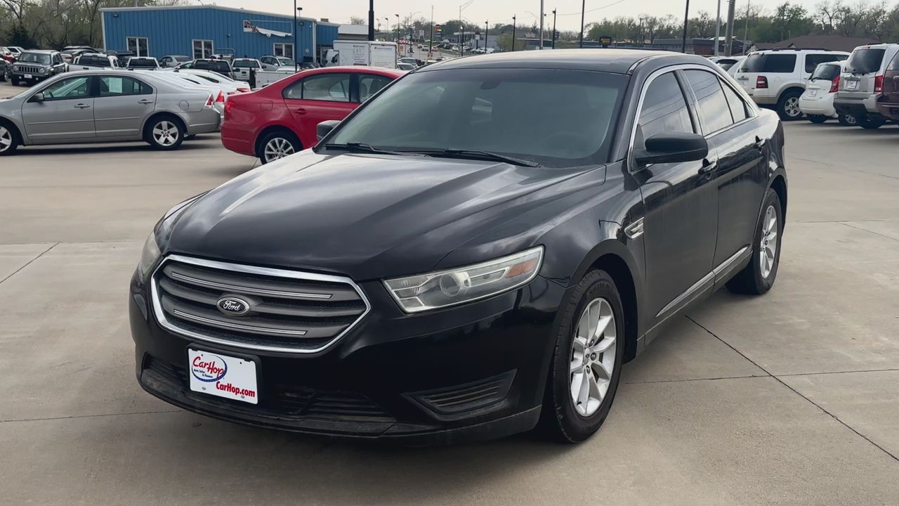 Used 2013 Ford Taurus SE Sedan 4D 4D SEDAN in Lincoln | CarHop