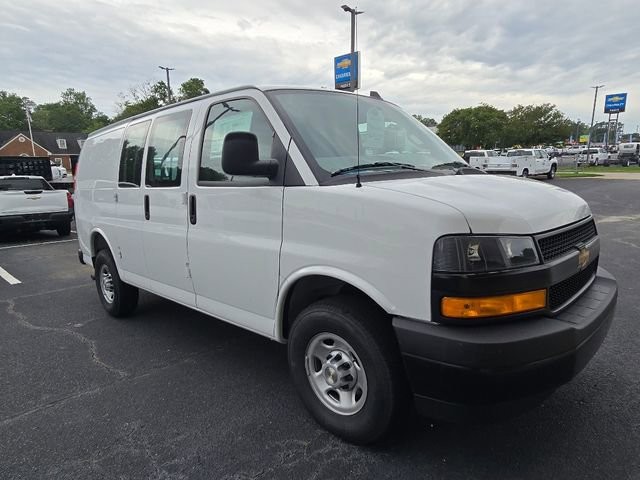 New 2025 Chevrolet Express Cargo 2500 WT Regular Wheelbase in ...