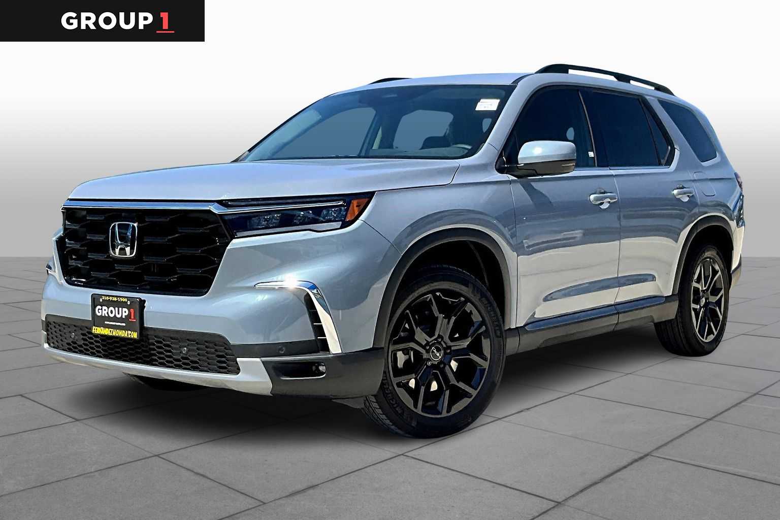 New 2025 Honda Pilot Touring w/HPD Wheels Sport Utility in San Antonio ...