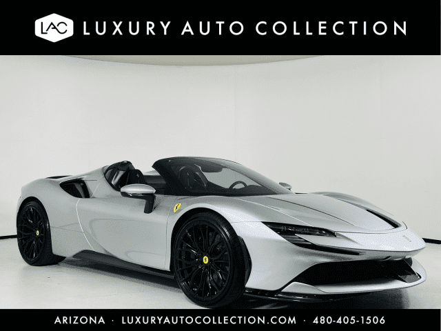 Black Ferrari Spider 2022