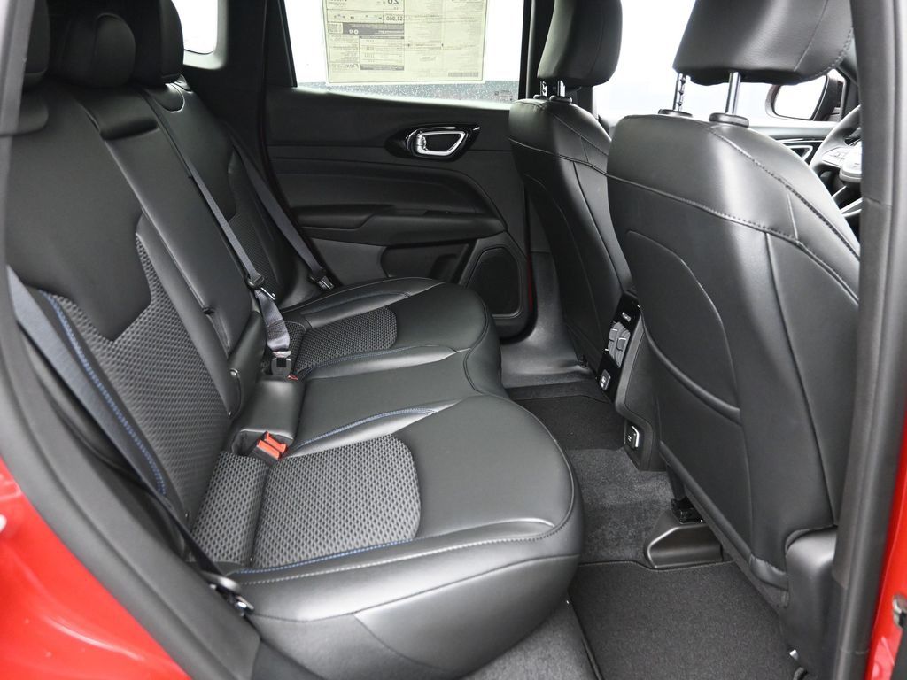 New 2026 Jeep Compass Latitude 4D Sport Utility in Cedar Rapids # ...