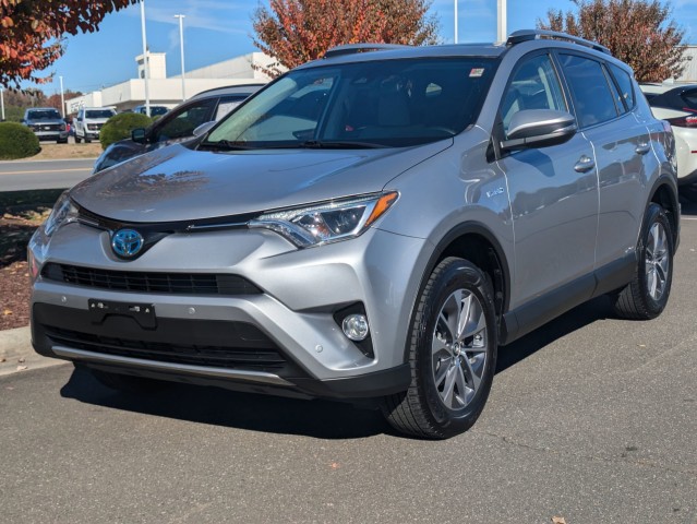 Pre-Owned 2018 Toyota RAV4 Hybrid XLE Sport Utility in Shreveport # ...