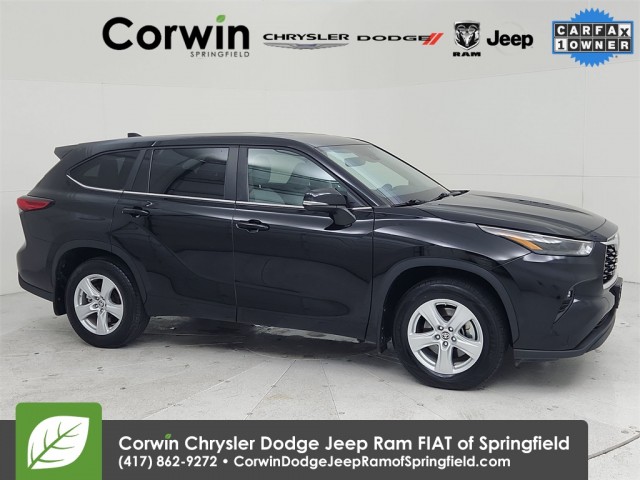 Pre-Owned 2023 Toyota Highlander LE 4D Sport Utility in Springfield ...