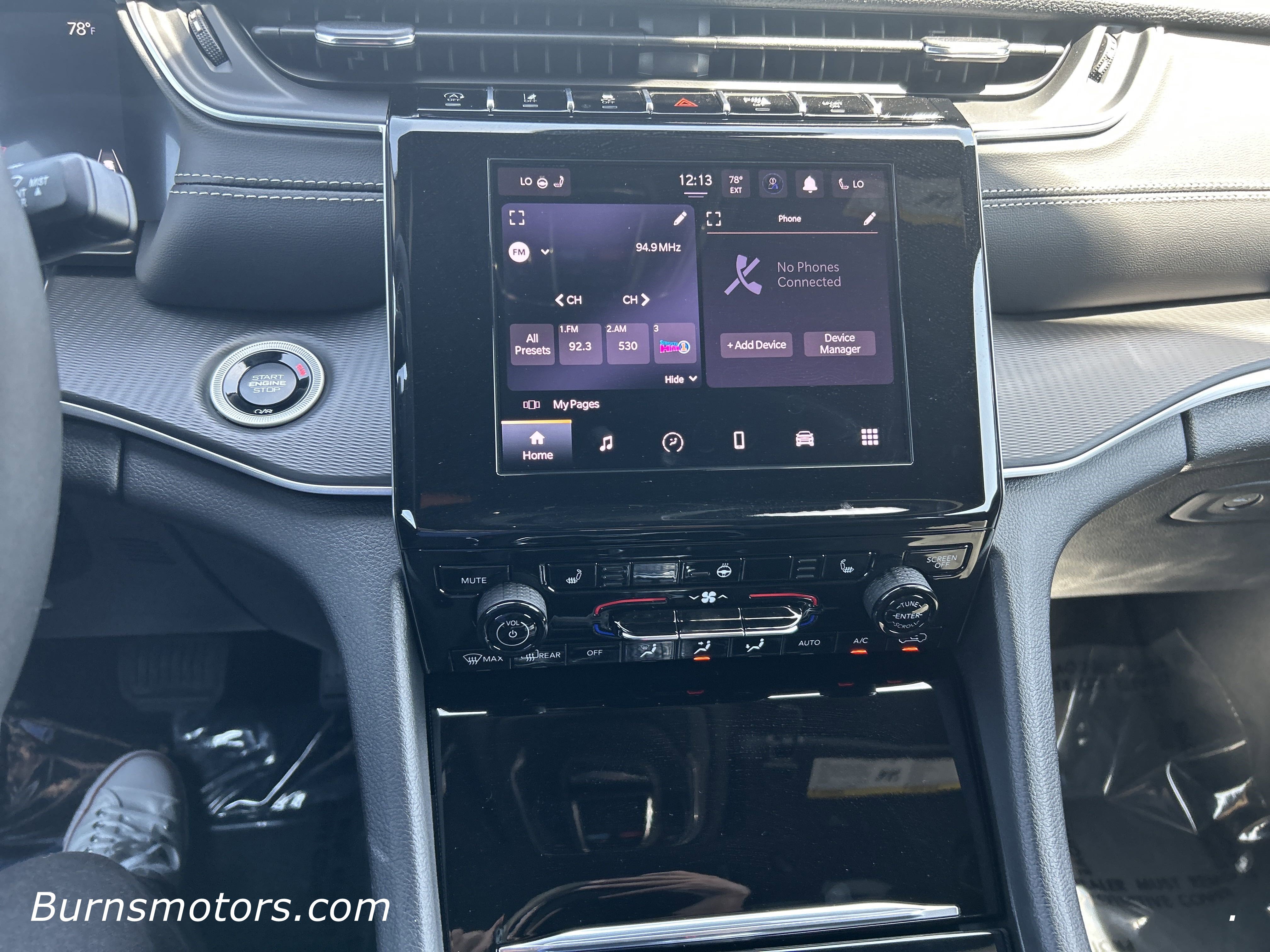 New 2025 Jeep Grand Cherokee L Altitude Utility in McAllen #25537 | Burns Motors