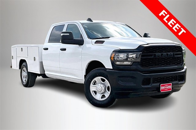 New 2024 RAM 2500 Tradesman Crew Cab in Alvin #RG100559 | Ron Carter CDJR in Alvin