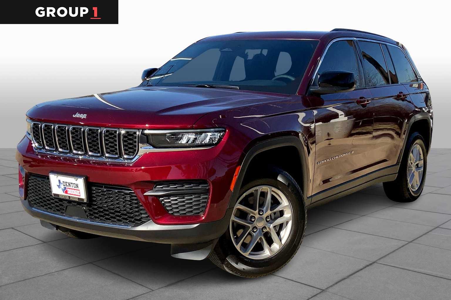 New 2025 Jeep Grand Cherokee Laredo Utility in Denton #SC300808 | Denton Chrysler Dodge Jeep Ram