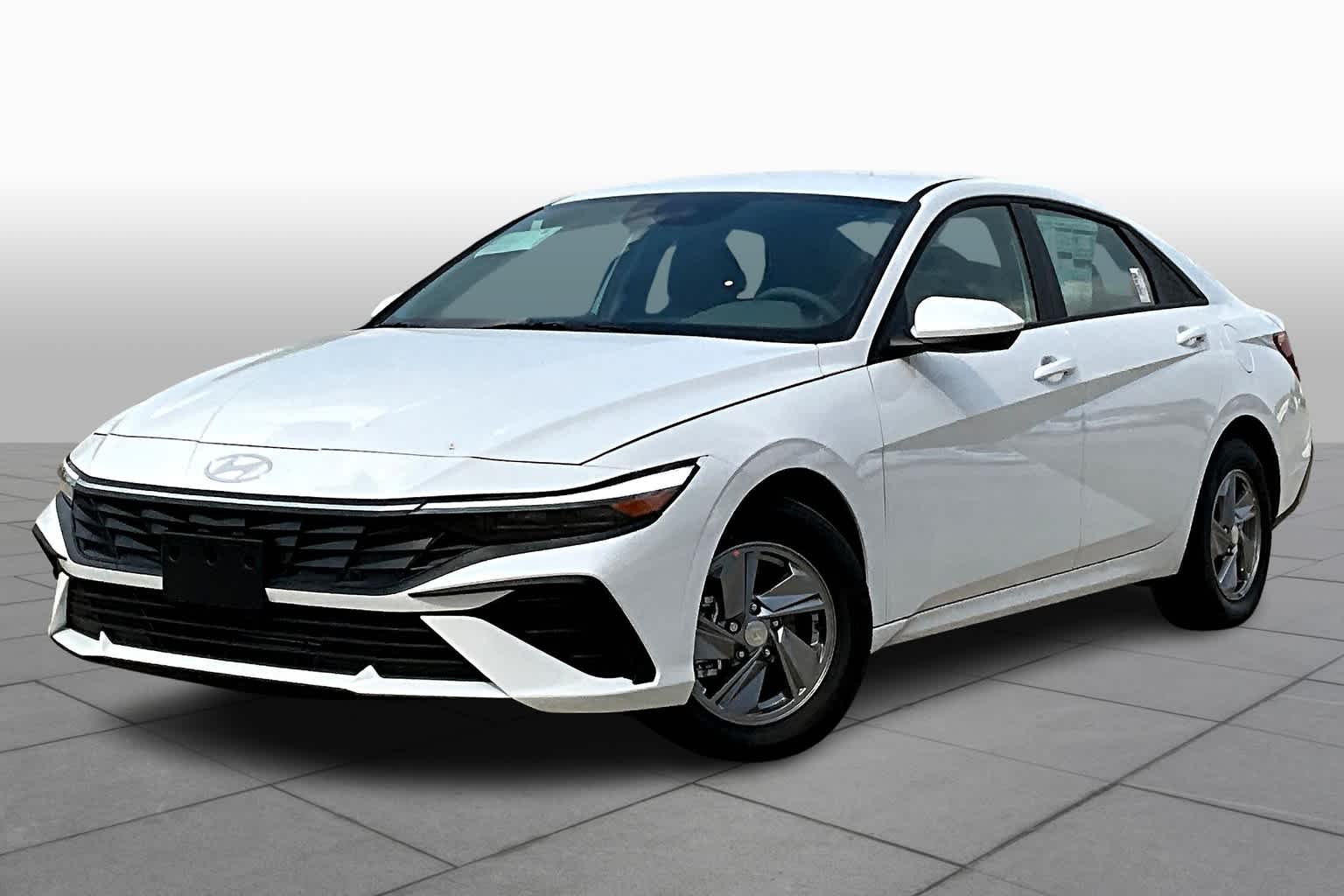 Hyundai Elantra Coupe 2024 White