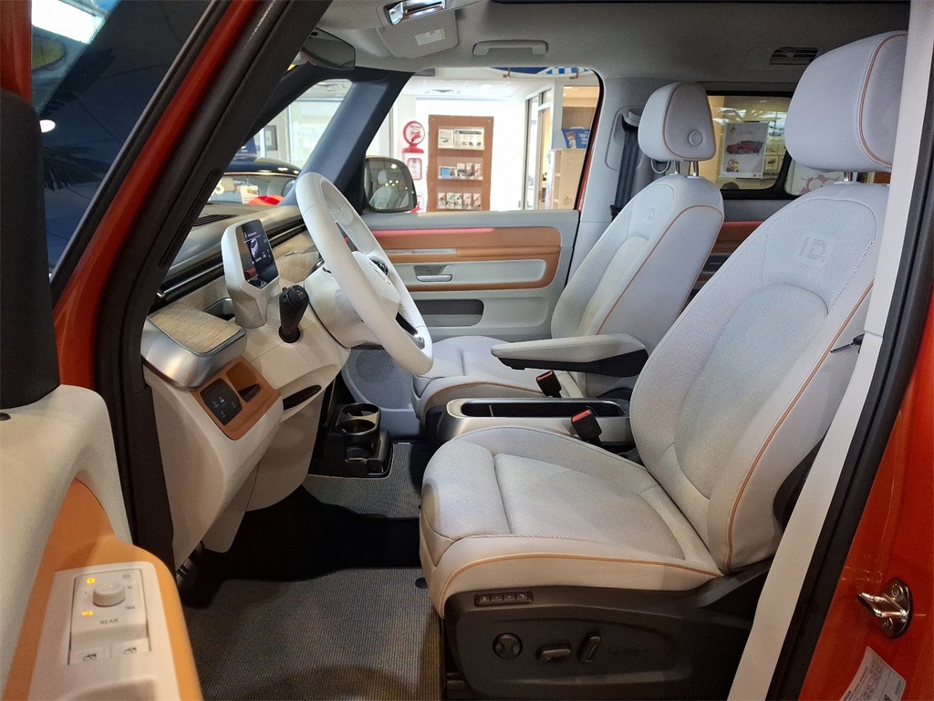 New 2025 Volkswagen ID.Buzz 1st Edition AWD in Burlington #V2500122 ...