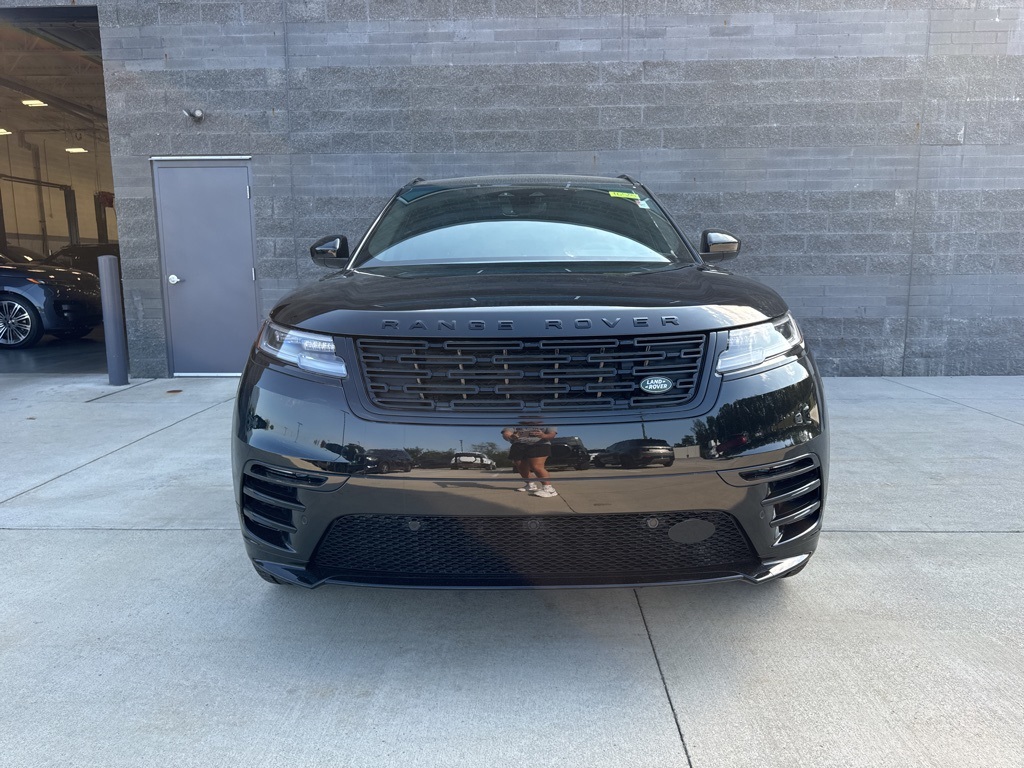 New 2025 Land Rover Range Rover Velar Dynamic SE 4D Sport Utility in ...