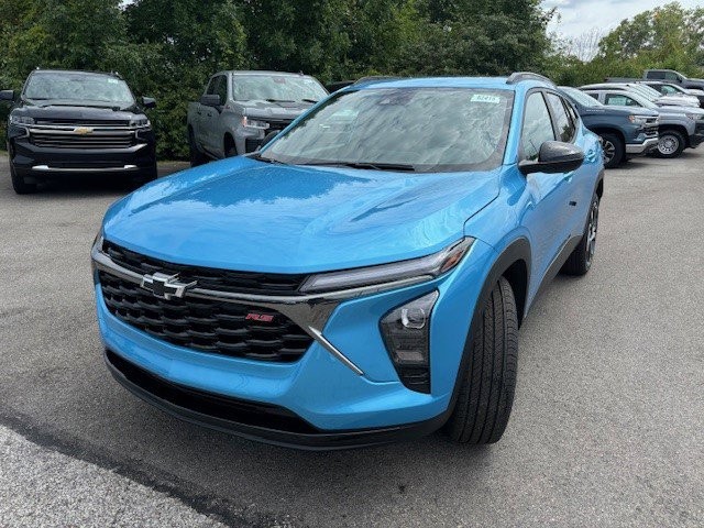 New 2025 Chevrolet Trax 2RS SUV in Mentor #82418 | Classic Chevrolet