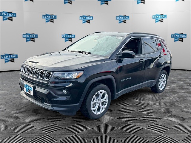 New 2024 Jeep Compass Latitude Utility in Norwood #M240635 | Central ...