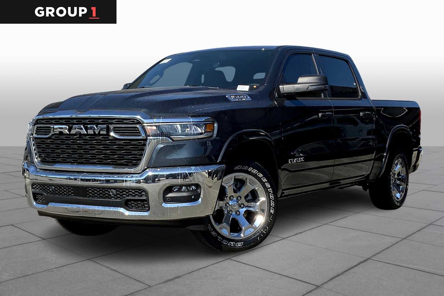New 2025 RAM 1500 Big Horn Crew Cab in Dallas #SN740841 | Dallas Dodge Chrysler Jeep Ram