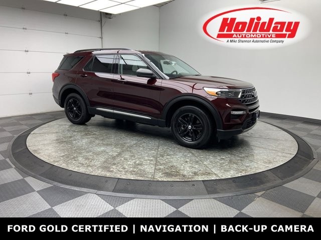 Pre-Owned 2022 Ford Explorer XLT SUV in Fond du Lac #T4535 | Holiday Mazda