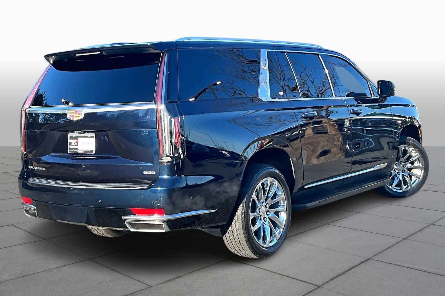 Pre-Owned 2023 Cadillac Escalade ESV RWD Premium Luxury Sport Utility ...
