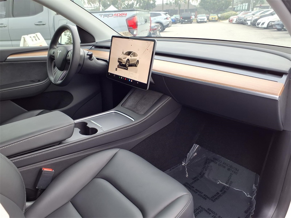 Pre-Owned 2024 Tesla Model Y Long Range 4D Sport Utility in Cerritos ...