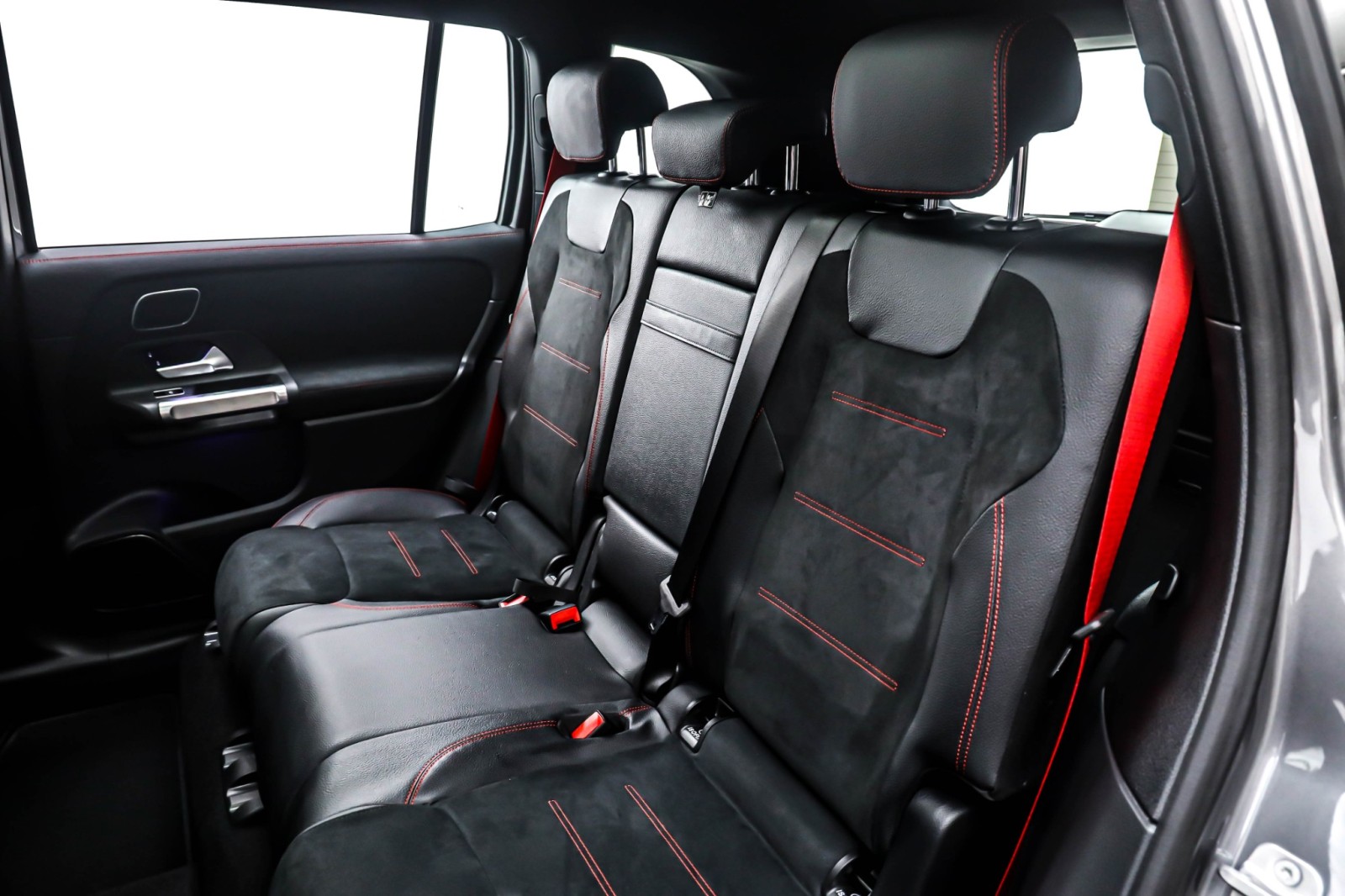 New 2025 Mercedes-Benz GLB AMG® GLB 35 SUV in Newport Beach #N182668 ...