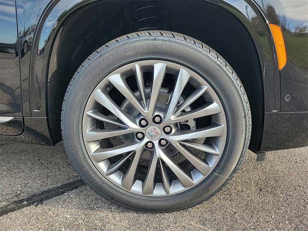 New 2026 Buick Enclave Avenir SUV in Hamilton #S5915 | Tom Gill Buick GMC