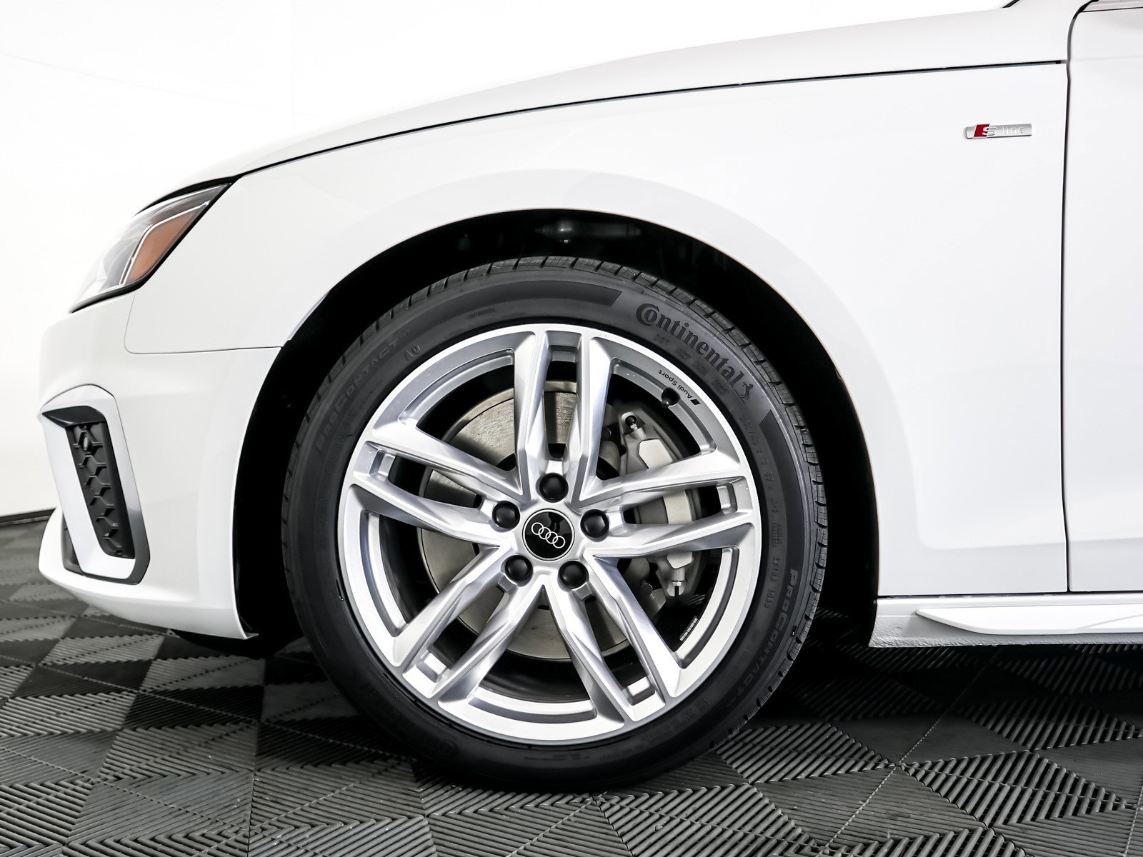 Different Wheels For 2021 Audi Q3