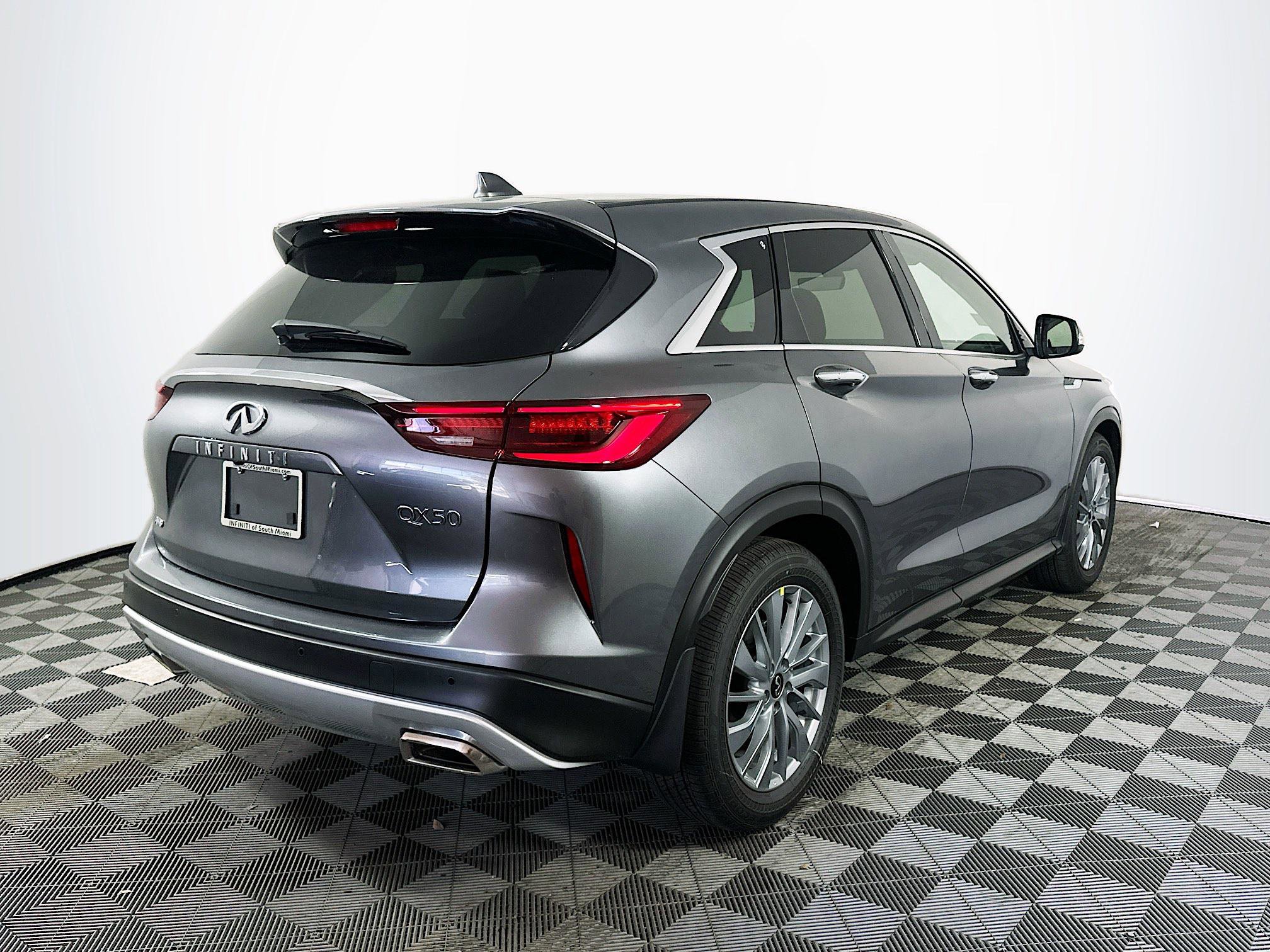 New 2025 INFINITI QX50 PURE AWD CROSSOVER in Palmetto Bay #F108342 | INFINITI of South Miami