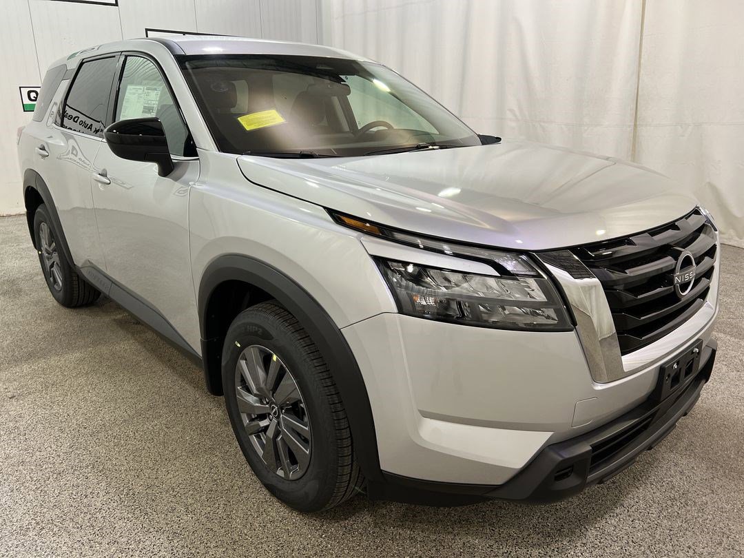 New 2025 Nissan Pathfinder S SUV in Quincy #NS48022 | Quirk Nissan