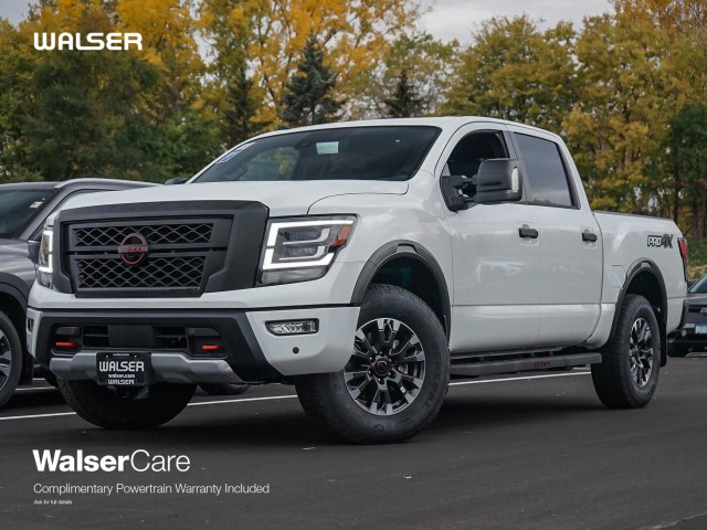 2022 Nissan Titan Pro 4x White