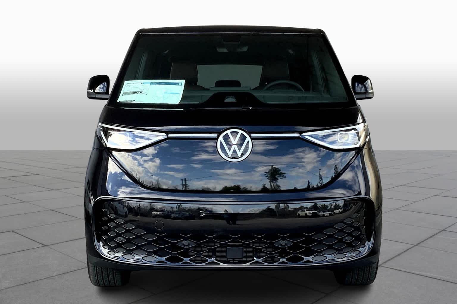 New 2025 Volkswagen ID. Buzz Pro S Mini-van, Passenger in Panama City # ...