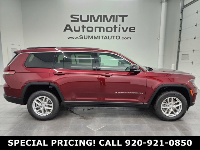 New 2025 Jeep Grand Cherokee L Laredo Utility in Fond du Lac #25J13 | Summit Automotive Chrysler ...
