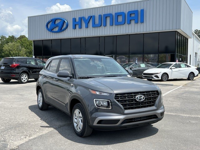 New 2024 Hyundai VENUE SE 4D Sport Utility in New Bern #VN0094 | Hyundai of New Bern