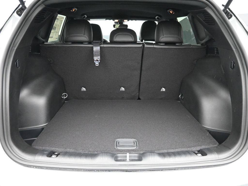 New 2026 Jeep Compass Latitude 4D Sport Utility in Cedar Rapids # ...