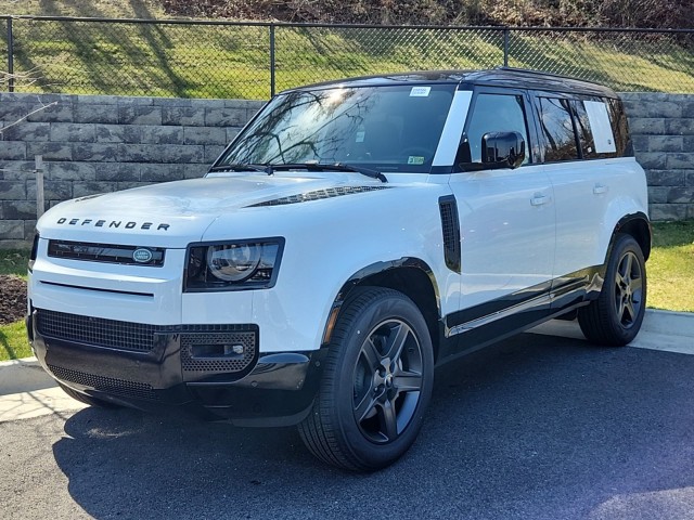 New 2024 Land Rover Defender X-Dynamic SE Sport Utility in Falls Church ...