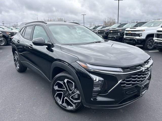 New 2025 Chevrolet Trax 2RS SUV in Oswego #25081 | Burritt Motors Chevrolet