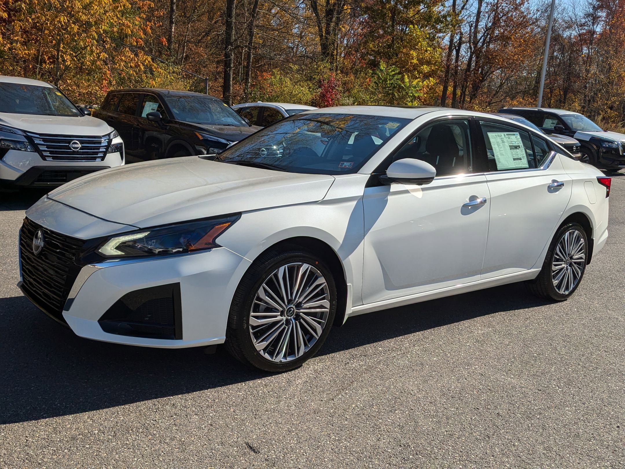 New 2025 Nissan Altima SL Car in Bartonsville #N25025 | Abeloff Nissan