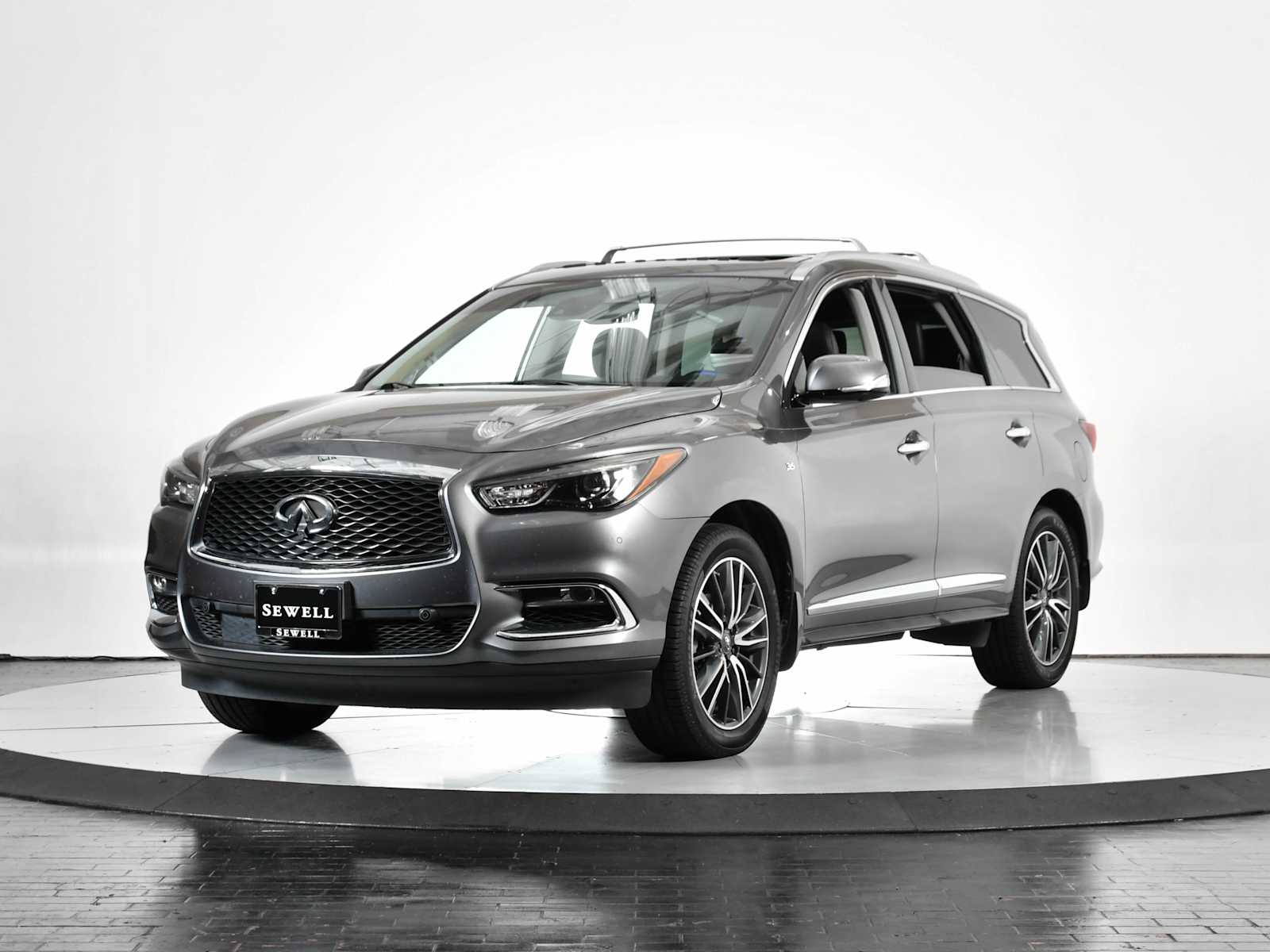 Pre-Owned 2019 INFINITI QX60 LUXE Sport Utility in Dallas #454569A | Sewell Lexus of Dallas