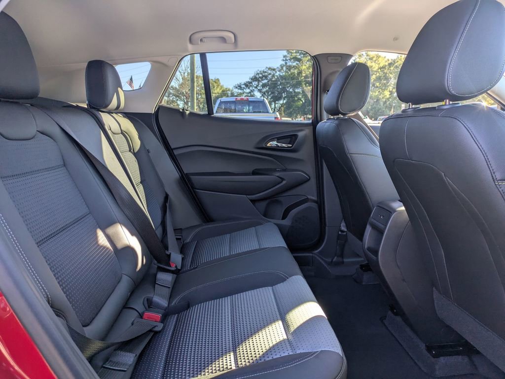 New 2026 Chevrolet Trax LT SUV in #CM26335 | Sandy Sansing Automotive