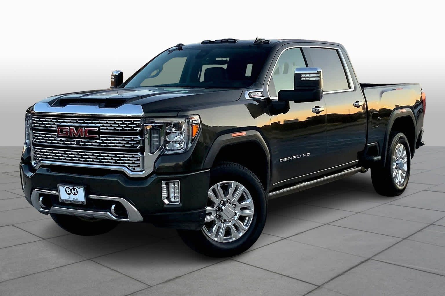 Pre-Owned 2023 GMC Sierra 2500HD Denali 4WD Crew Cab 159 Crew Cab ...