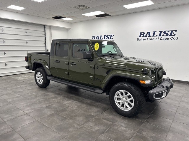 Pre-Owned 2023 Jeep Gladiator Sport 4D Crew Cab in Hyannis #RF8373A ...