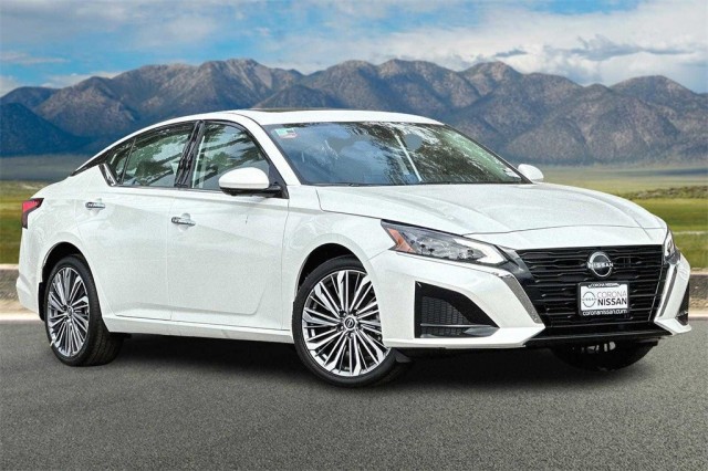 New 2023 Nissan Altima 2.5 SL 4D Sedan in San Bernardino #42413DT ...