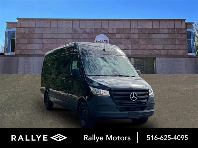 New 2025 Mercedes-Benz Crew 170 WB Van in Roslyn #25-87473 | Rallye Motors