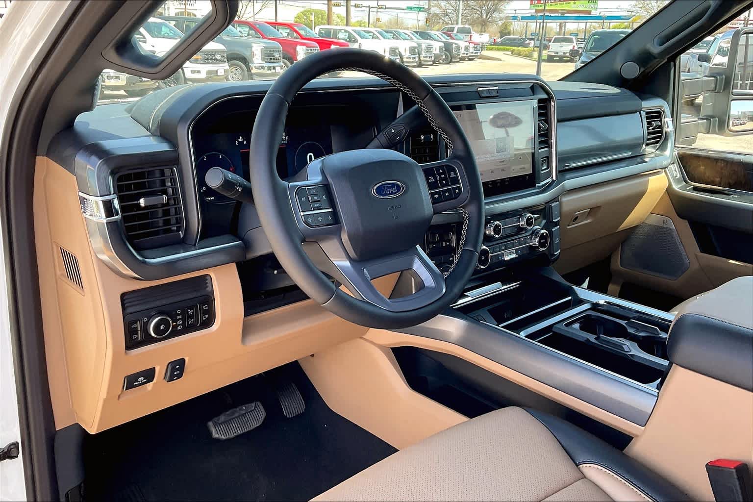 New 2025 Ford Super Duty F-350® Lariat® Crew Cab in Amarillo #SEC88200 | Gene Messer Ford of ...