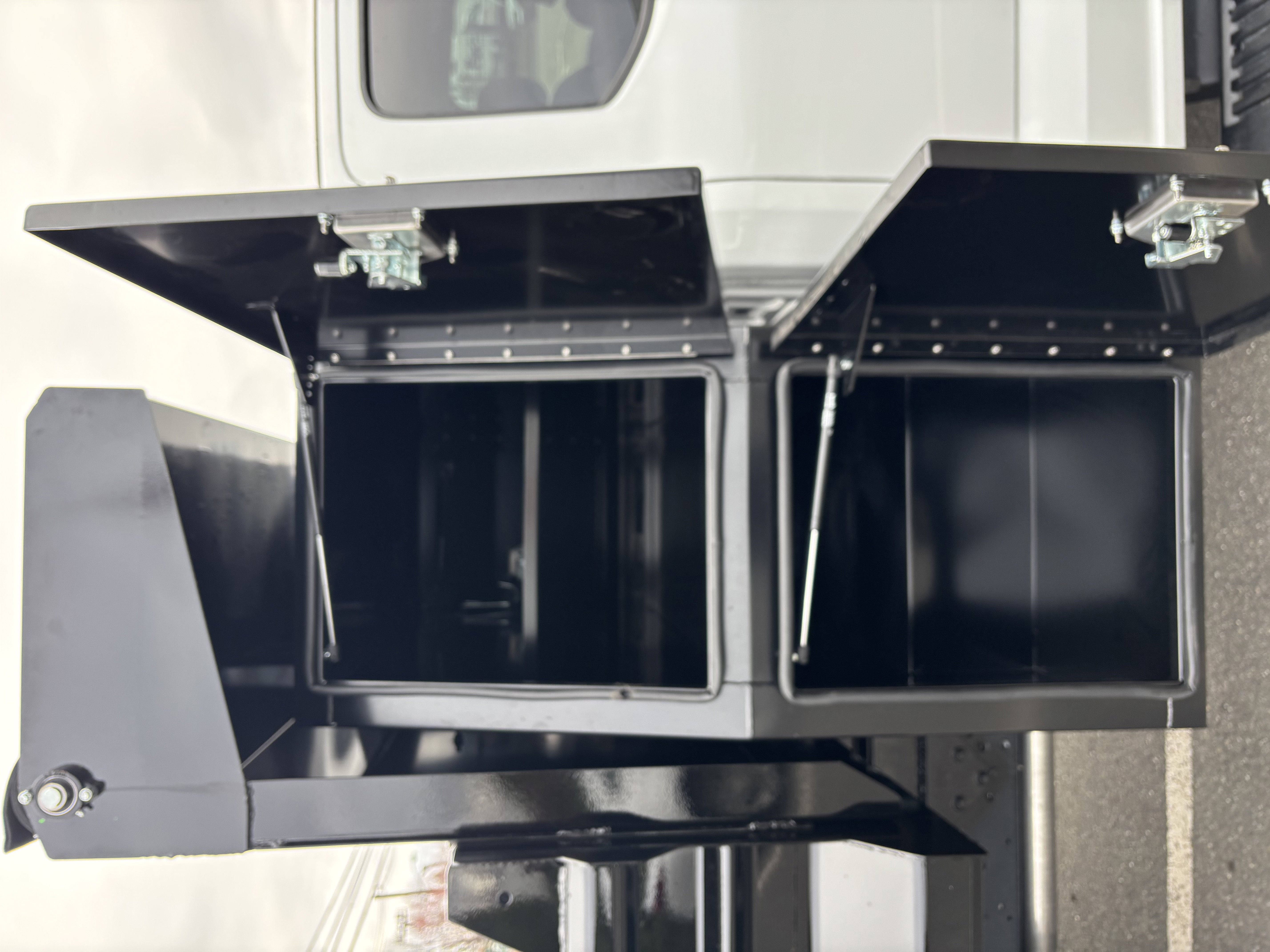 New 2024 Ford F550 w/9 FOOT DUMP BODY 6.7L DIESEL F-550® XL Super Cab ...