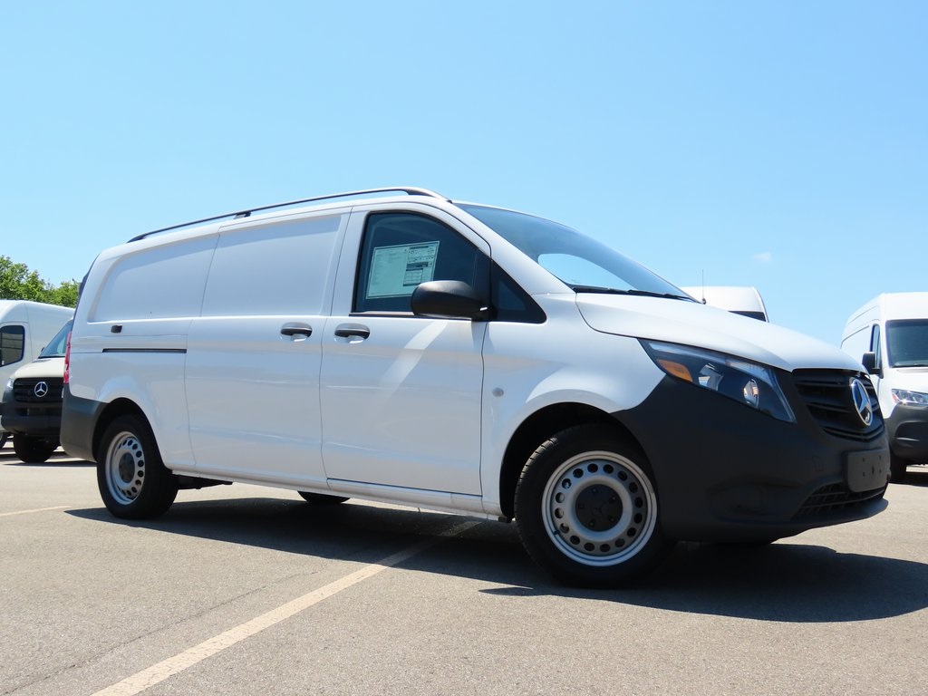 Mercedes Benz Minivan 2022