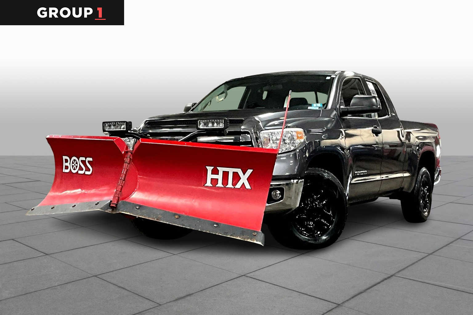 Pre-Owned 2017 Toyota Tundra SR5 CrewMAX in Saco #HX069406 | Ira Toyota ...