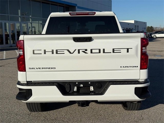 Certified Pre-Owned 2024 Chevrolet Silverado 1500 Custom Crew Cab in ...