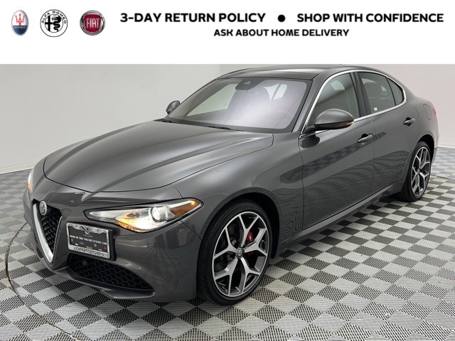 Pre-Owned 2021 Vesuvio Gray Metallic Alfa Romeo Giulia Ti 4D Sedan for ...
