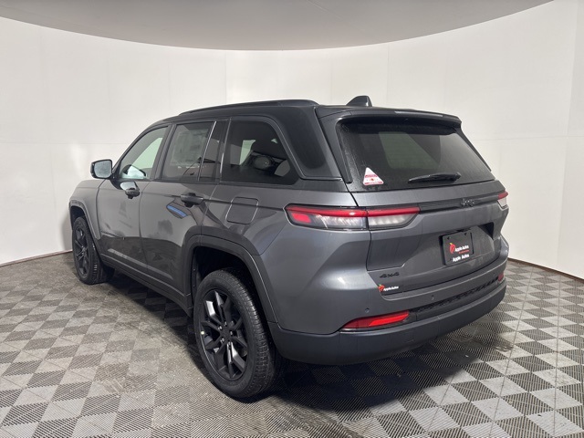 New 2025 Jeep Grand Cherokee Limited 4D Sport Utility in Shakopee # ...