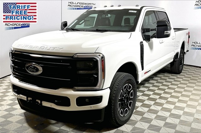 New 2025 Ford Super Duty F-250® Platinum® Crew Cab in Baton Rouge ...