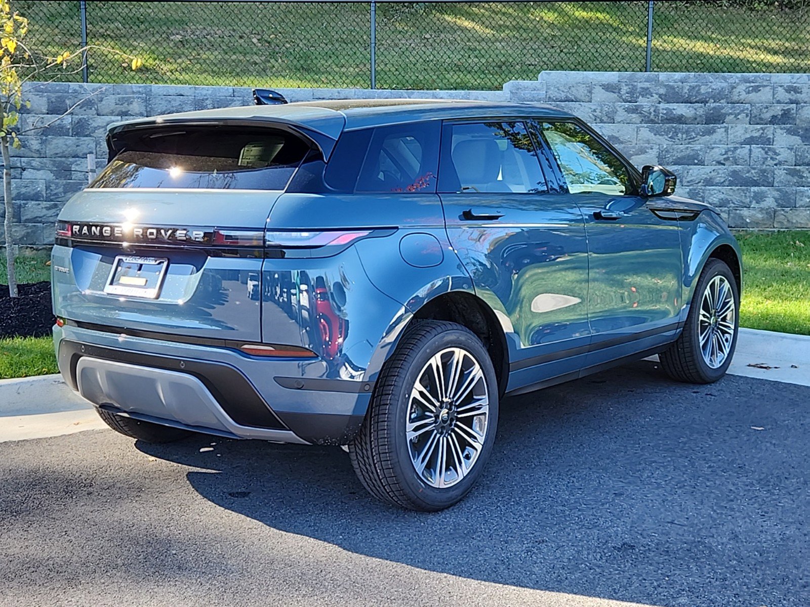 Range Rover Evoque Blue