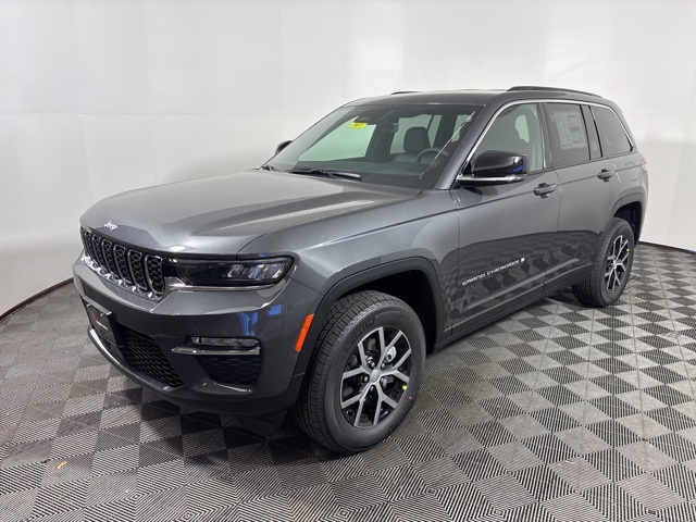 New 2025 Jeep Grand Cherokee Limited 4D Sport Utility in Shakopee # ...